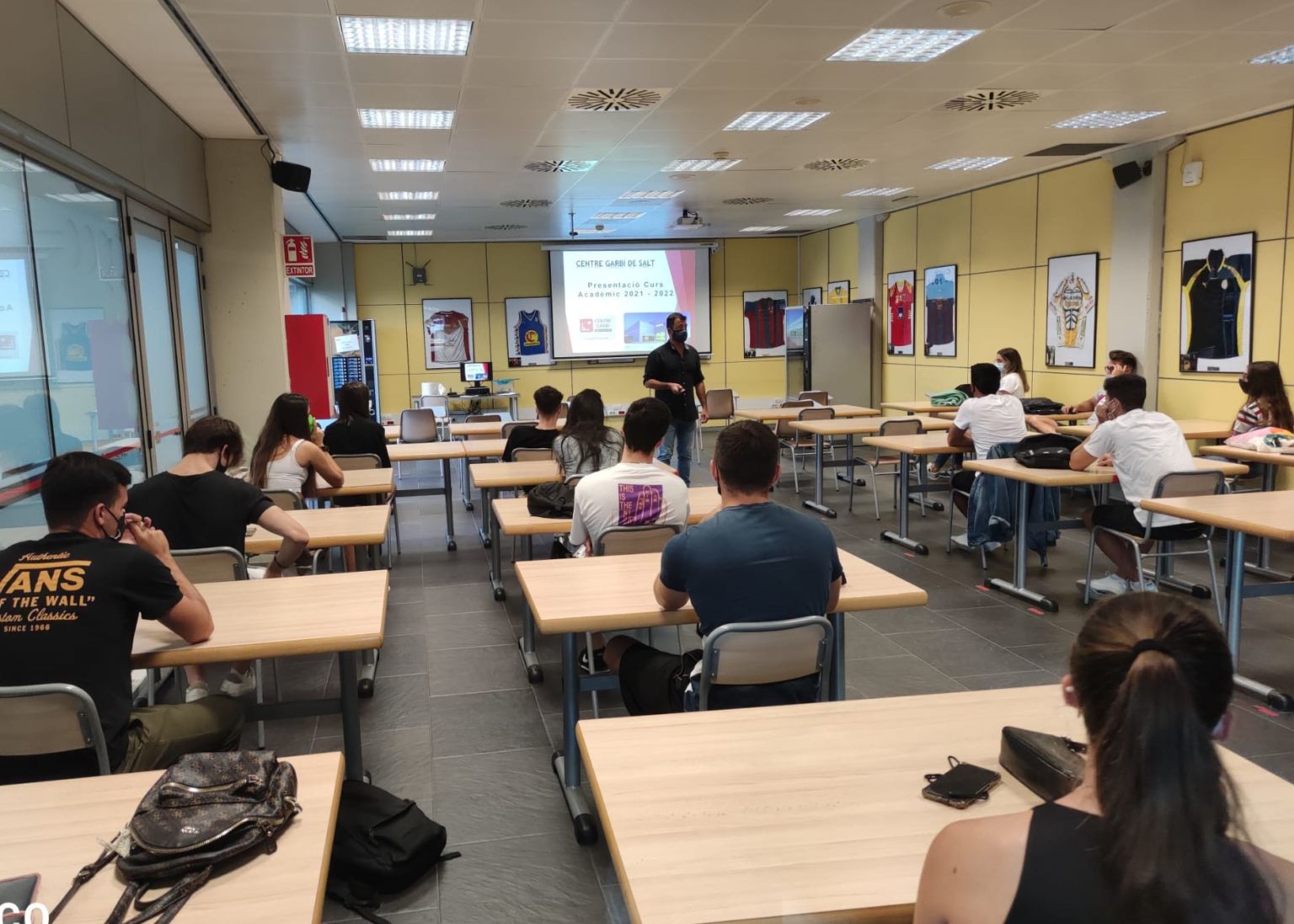 Inicio del curso académico 2021/22 en el Campus de Salt para los grados ...